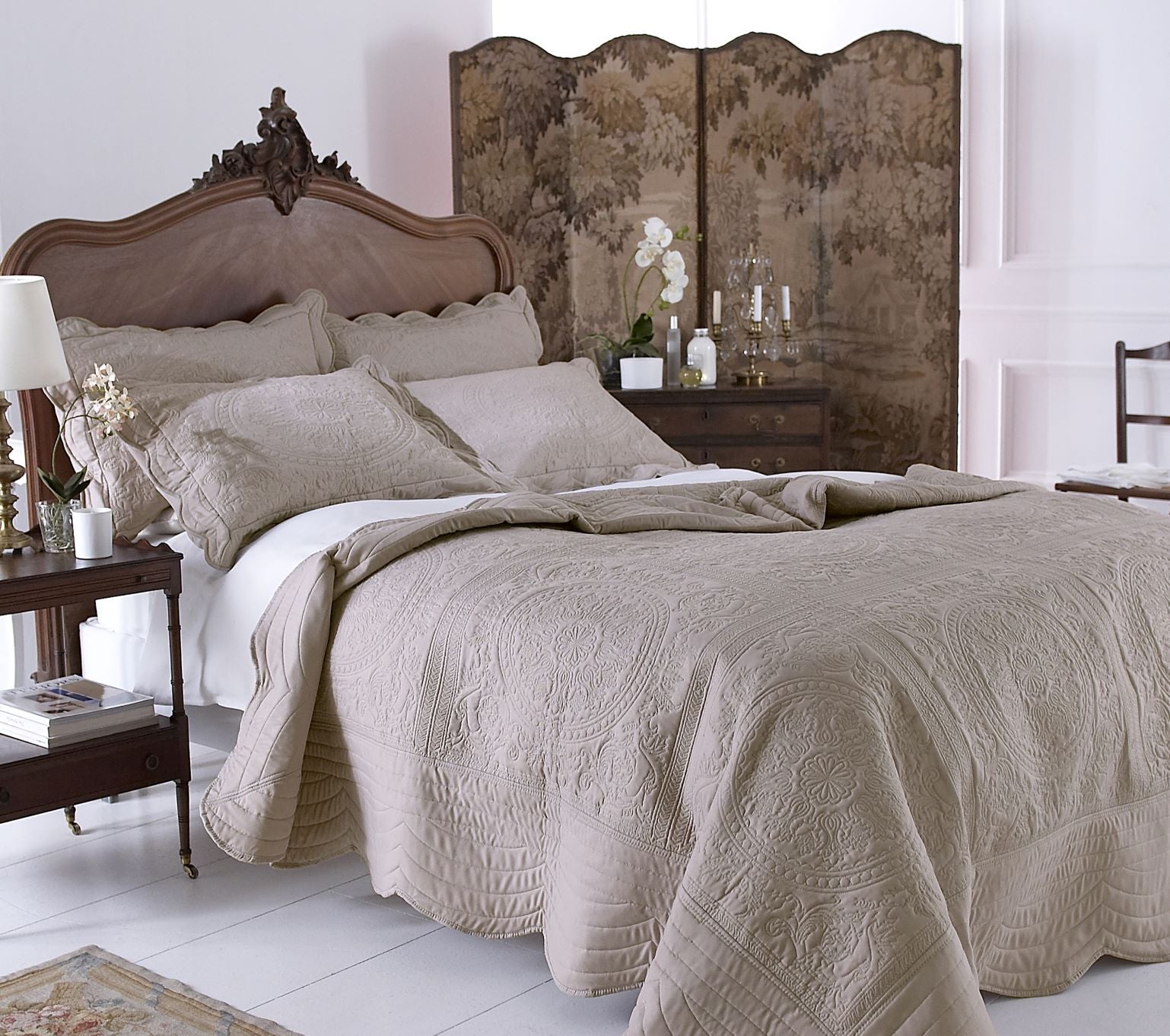 Athens Natural Bedspread