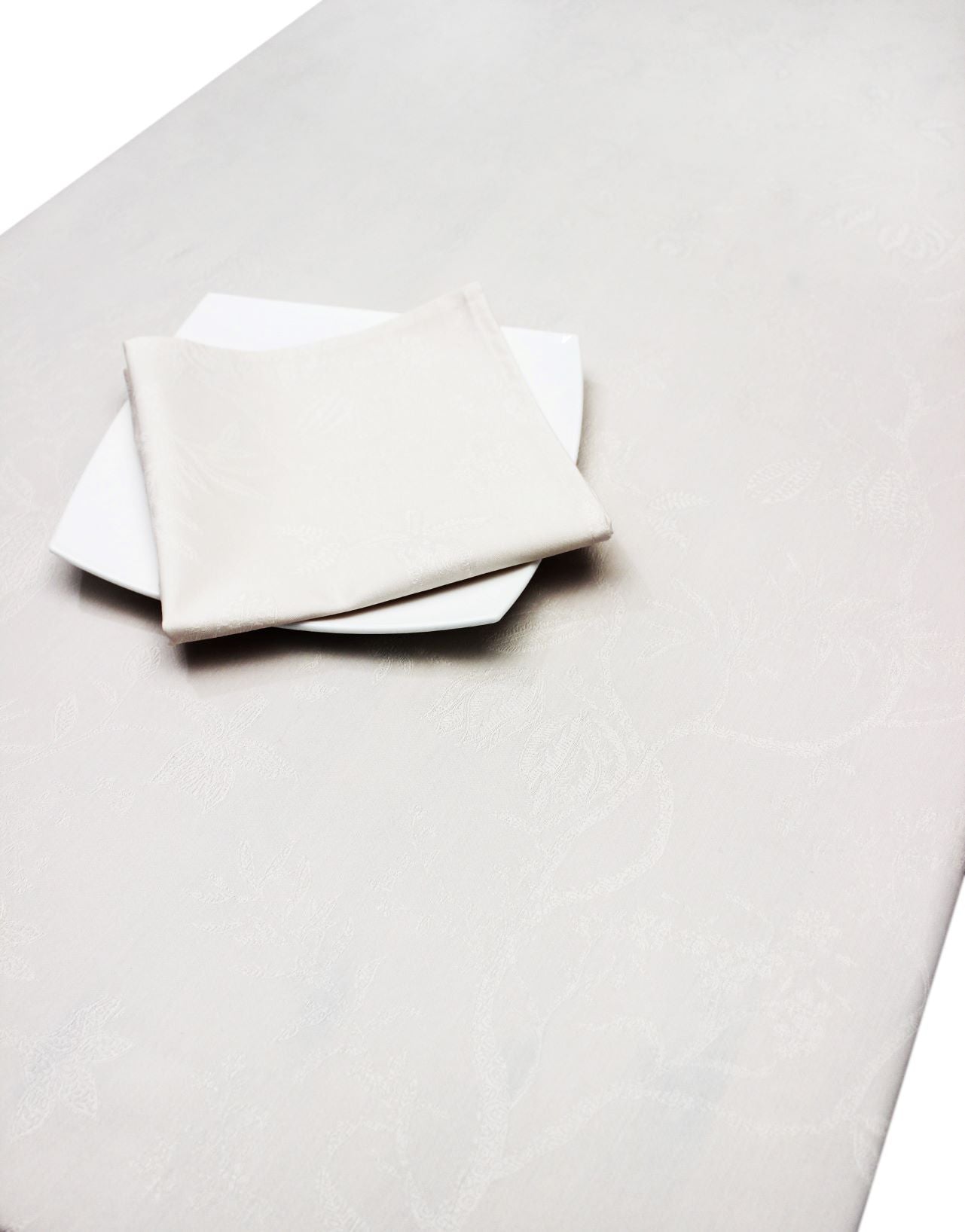Table Cloths & Oil Cloths
